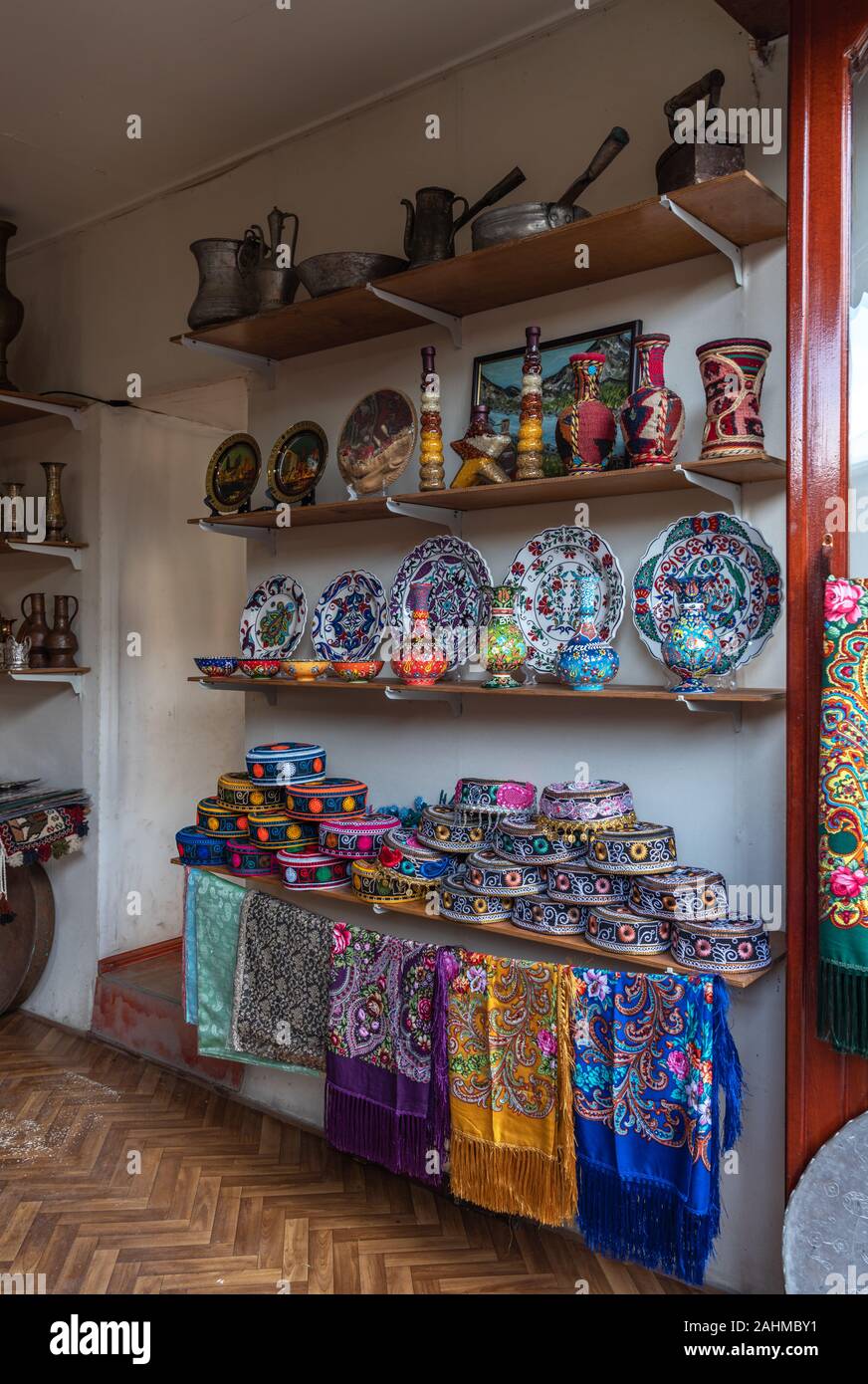 Local craftsman hi-res stock photography and images - Alamy