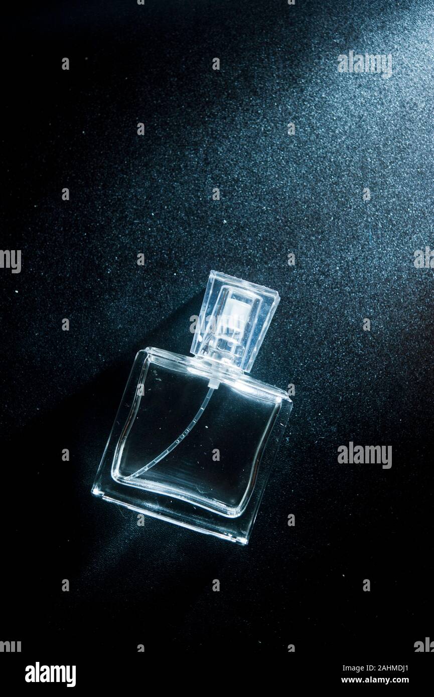 Empty perfume bottle hi-res stock photography and images - Alamy