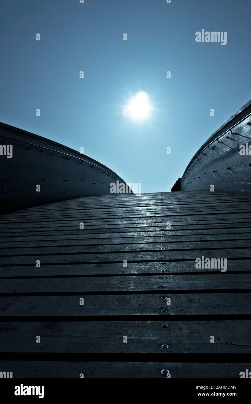 Empty bridge hi-res stock photography and images - Alamy