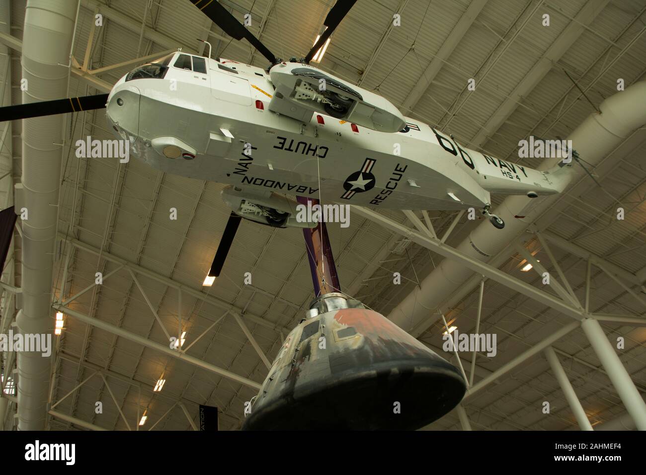 Sikorsky UH-3H Sea King and Apollo Command Module Replica at the ...