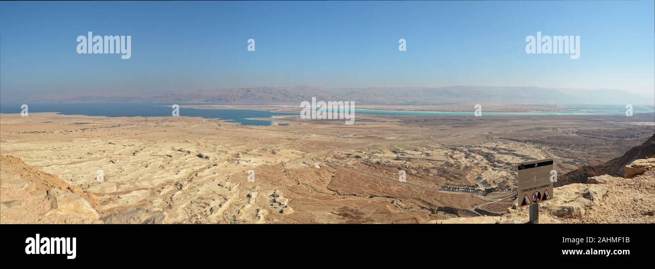 Panorama, Dead Sea and Judean Desert. Landscape in the east of Israel ...