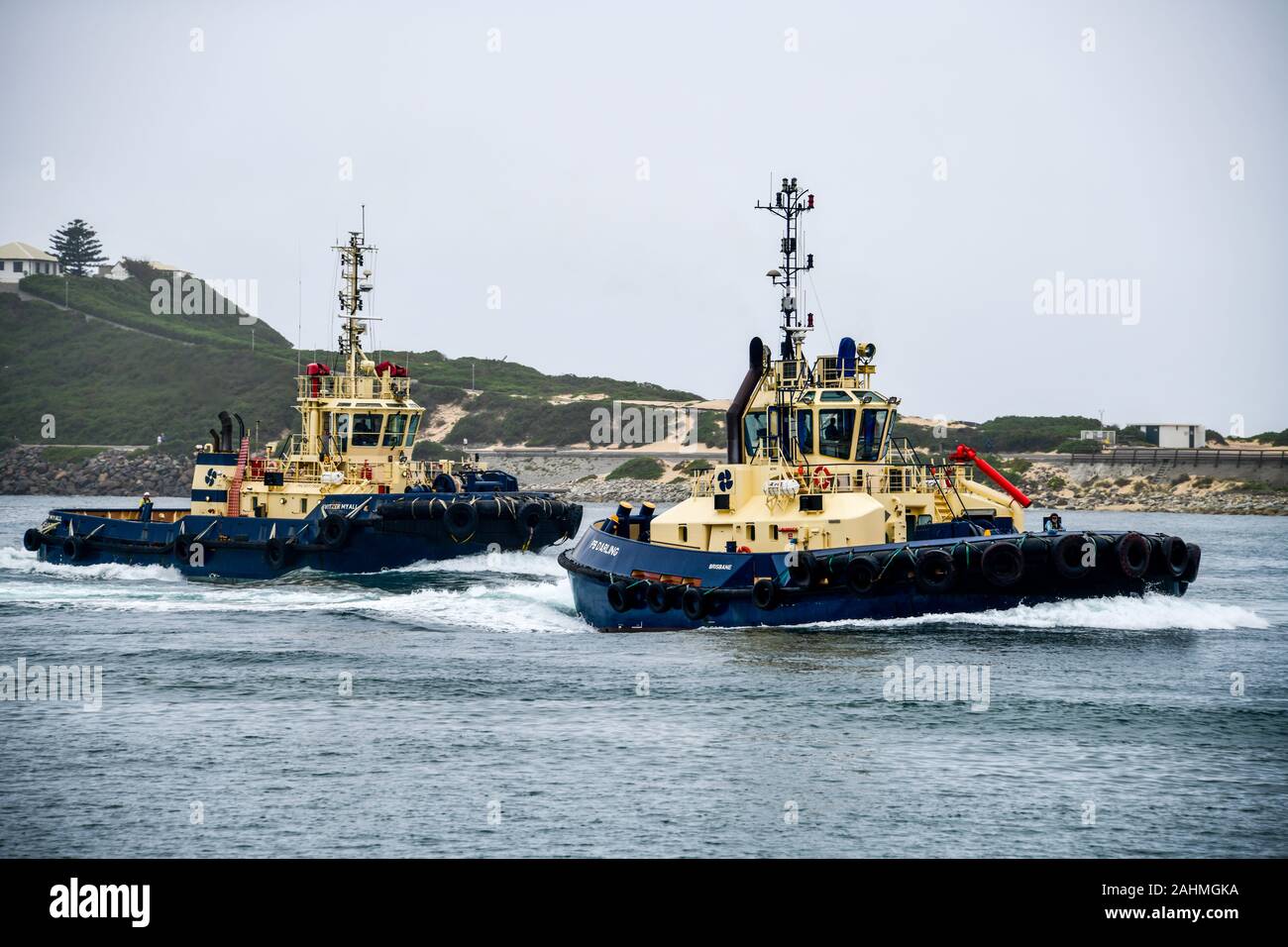 Tug boat newcastle australia hi-res stock photography and images - Alamy