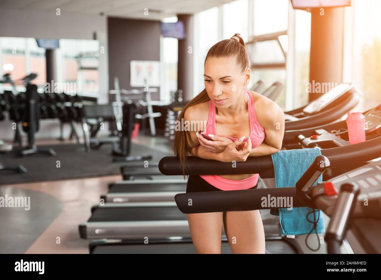 Lean muscles athlete hi-res stock photography and images - Alamy