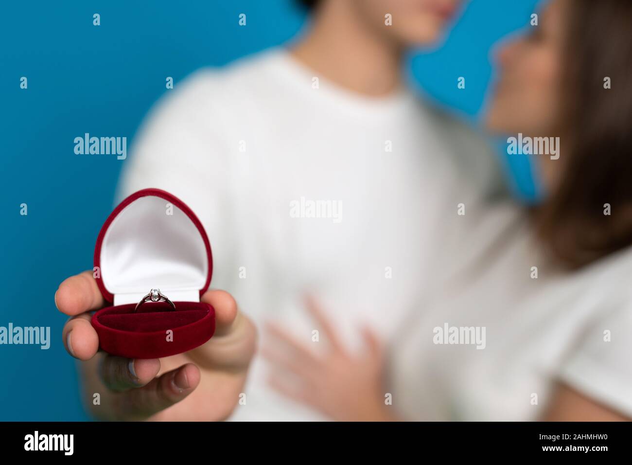 Proposal ring hi-res stock photography and images - Alamy