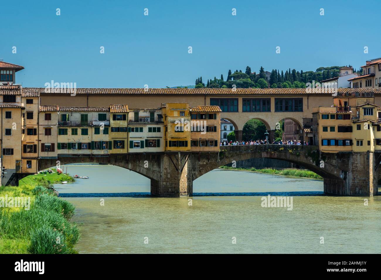 Closed spandrel segmental arch bridge hi-res stock photography and ...