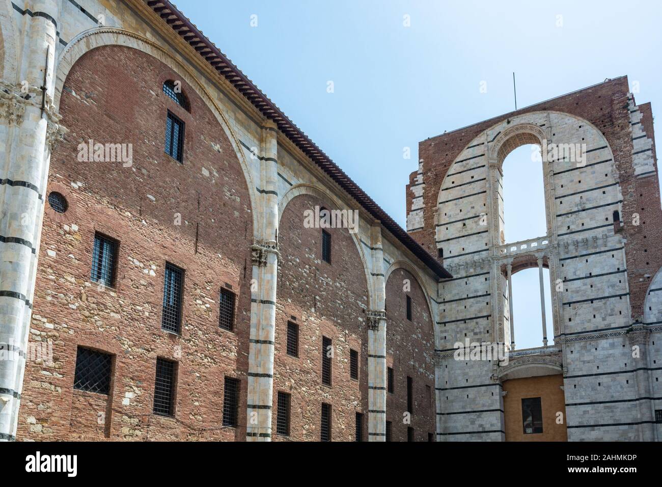 The Facciatone of Siena is one of the most beautiful panoramic points ...