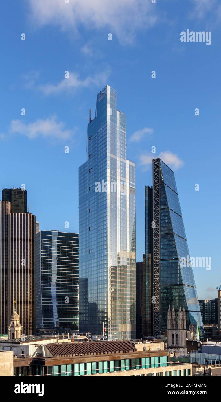 View of 100 Bishopsgate, a new modern office block in the City of ...