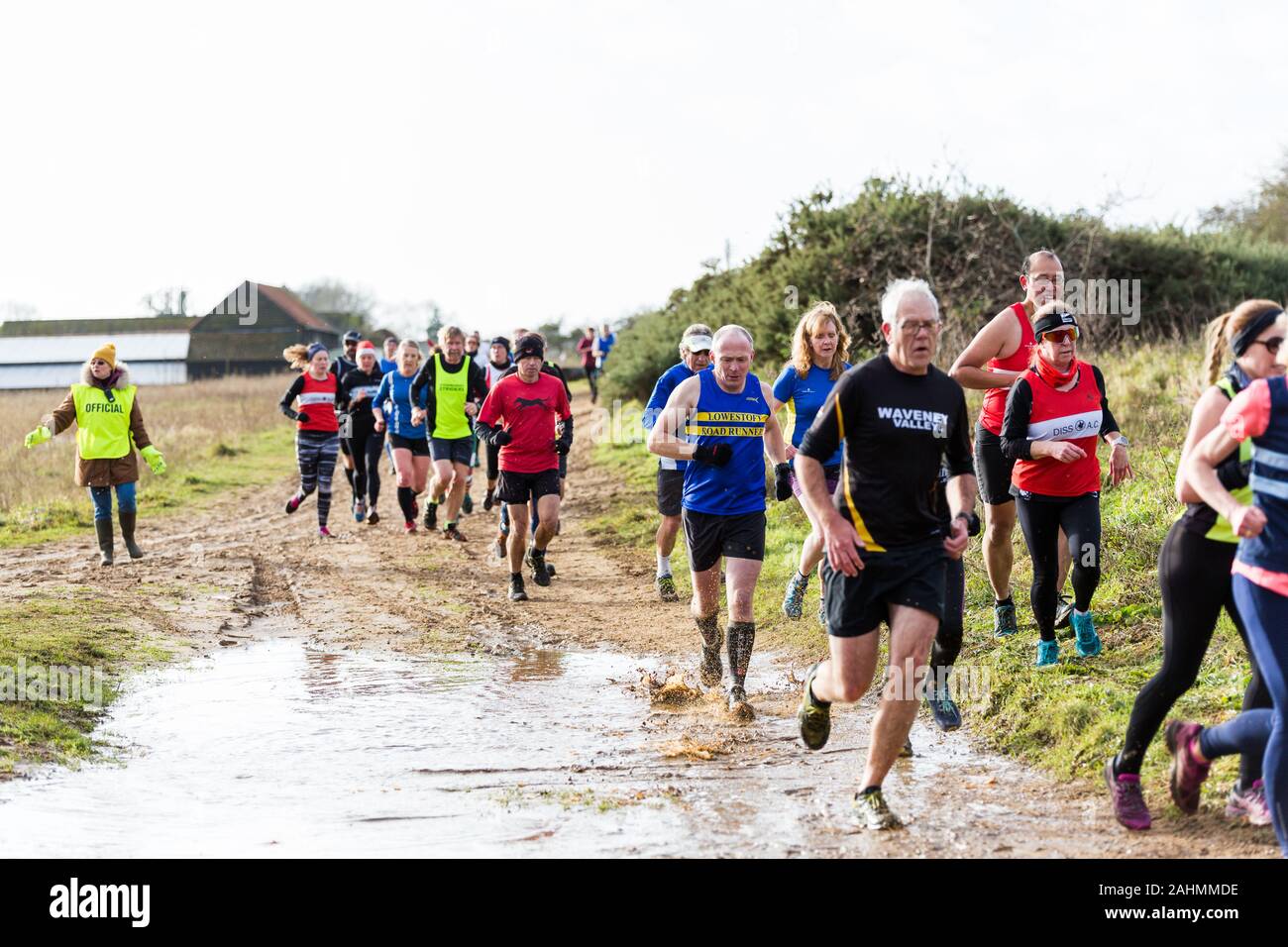Running club outdoors countryside hi-res stock photography and images ...