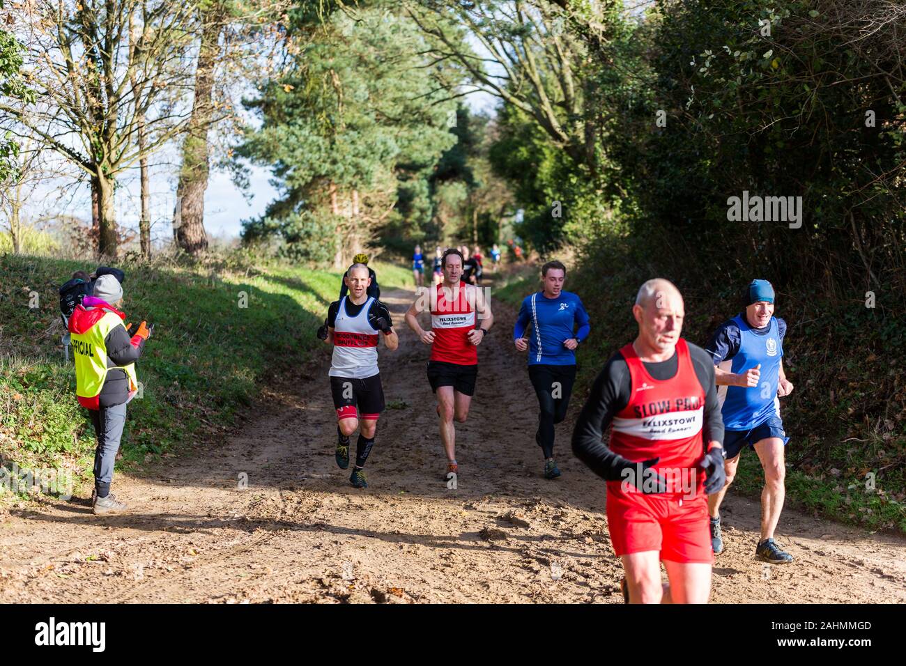 Cross country running hi-res stock photography and images - Alamy