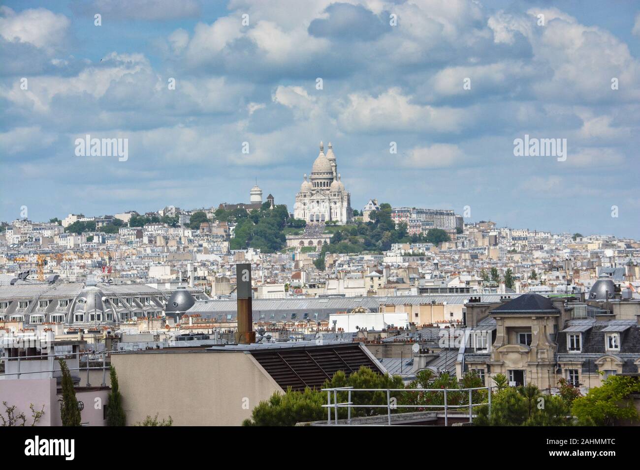 Roofs rooftop hi-res stock photography and images - Alamy