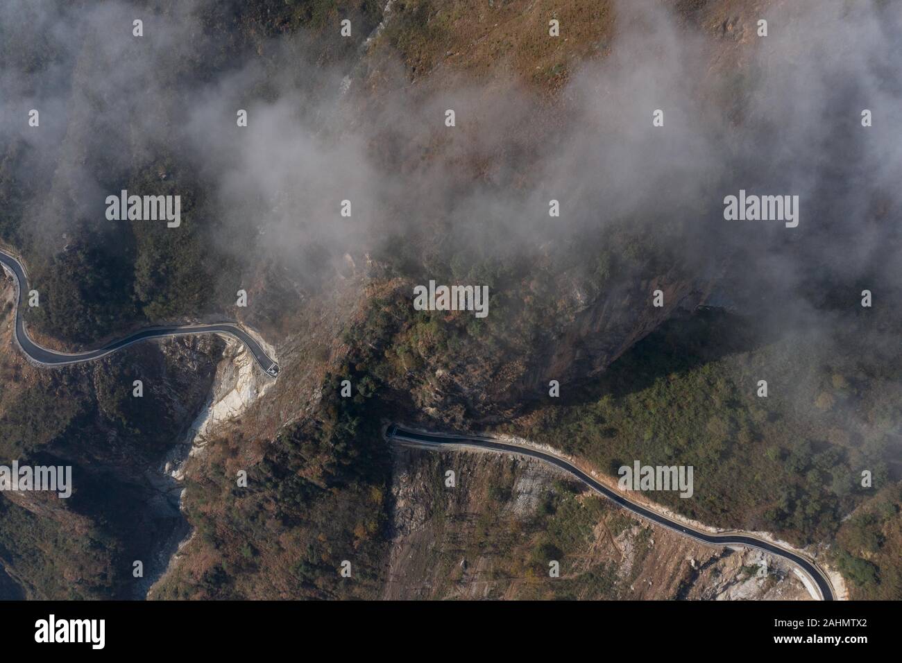 420 road hi-res stock photography and images - Alamy