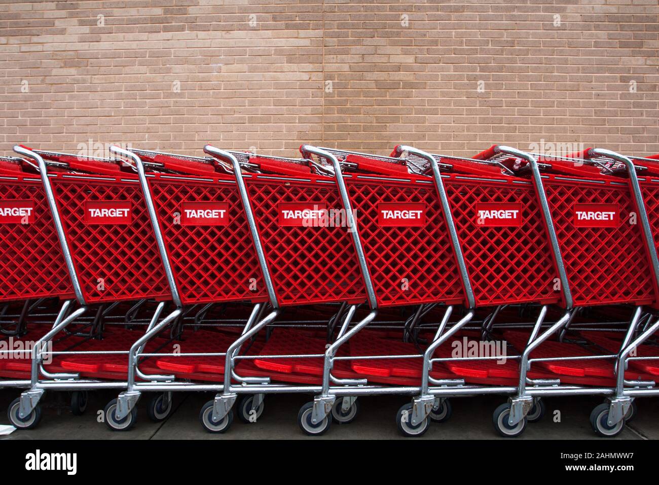 Target supermarket hi-res stock photography and images - Alamy
