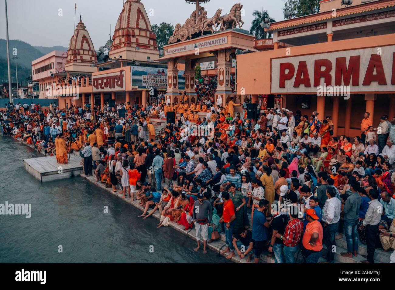 worshipping indians in rishikesh, india Stock Photo - Alamy
