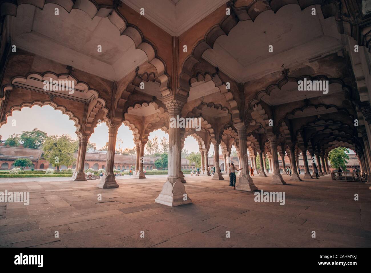 Dome on agra fort hi-res stock photography and images - Alamy