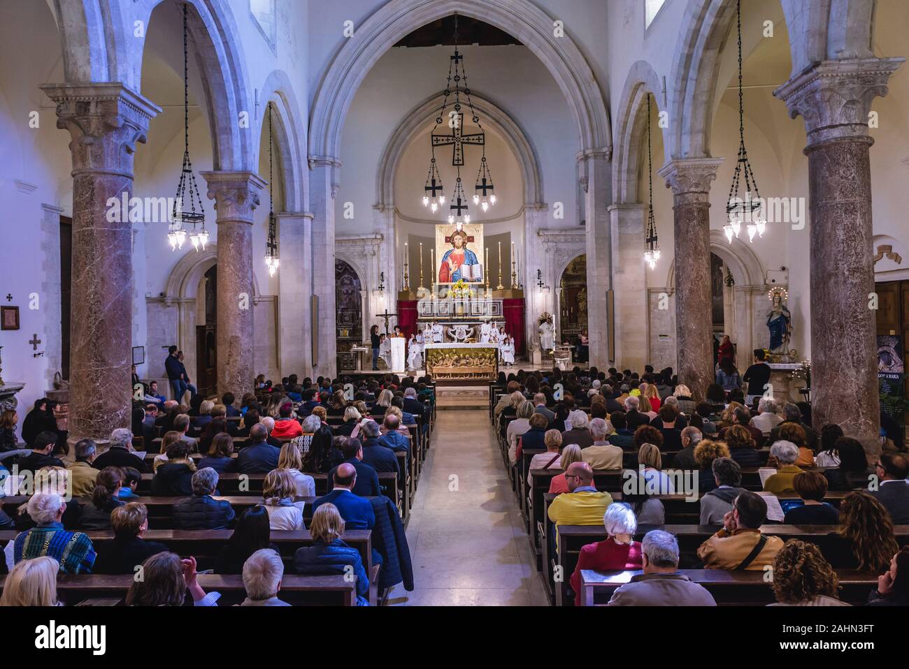 The cathedral of taormina interior hi-res stock photography and images ...