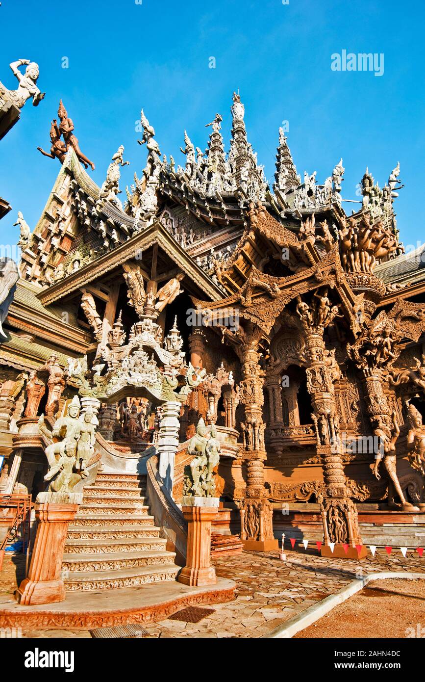 Entrance part of Sanctuary of truth in Pattaya, this temple in Thailand ...