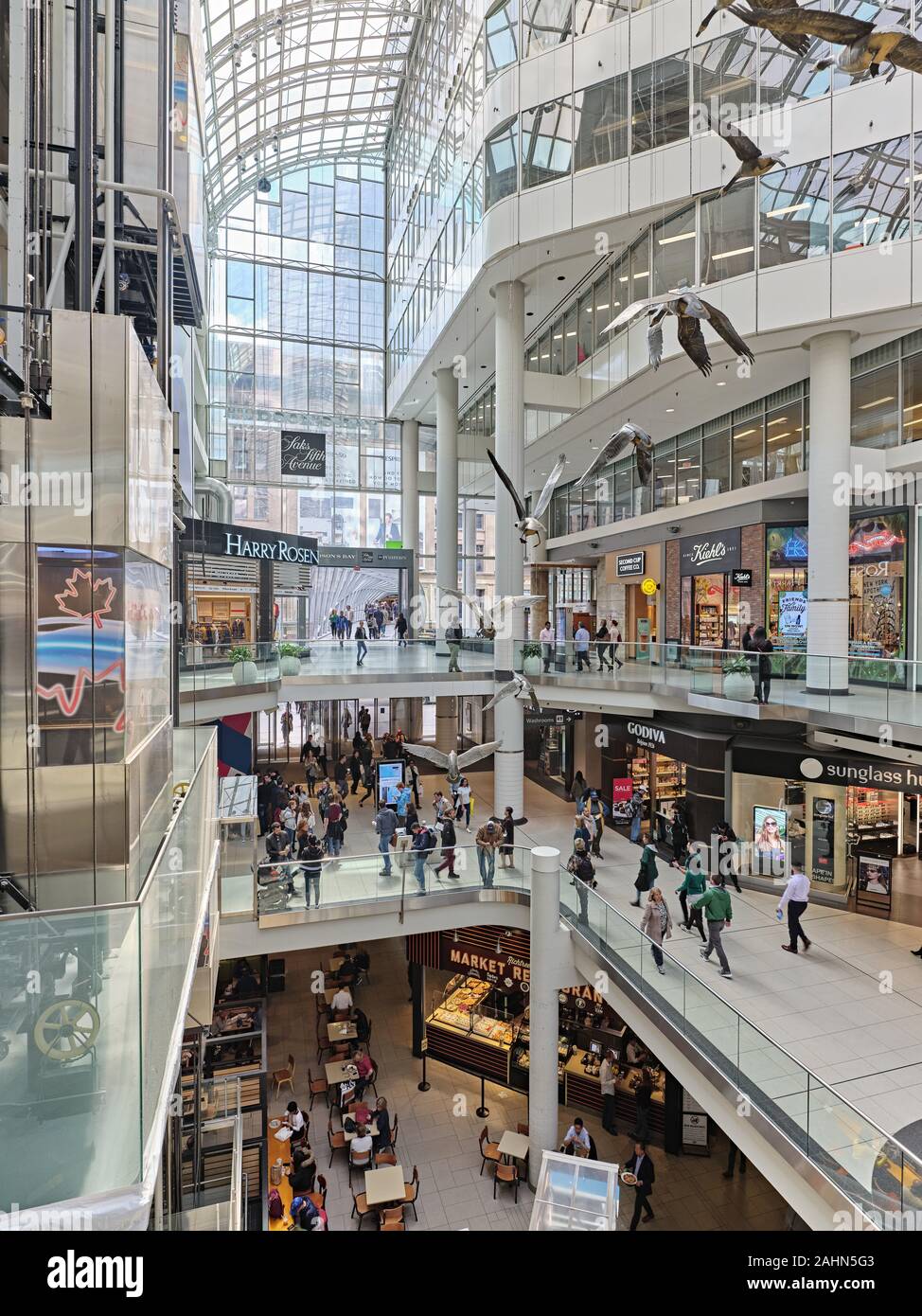 Toronto Eaton Centre Stock Photo - Alamy