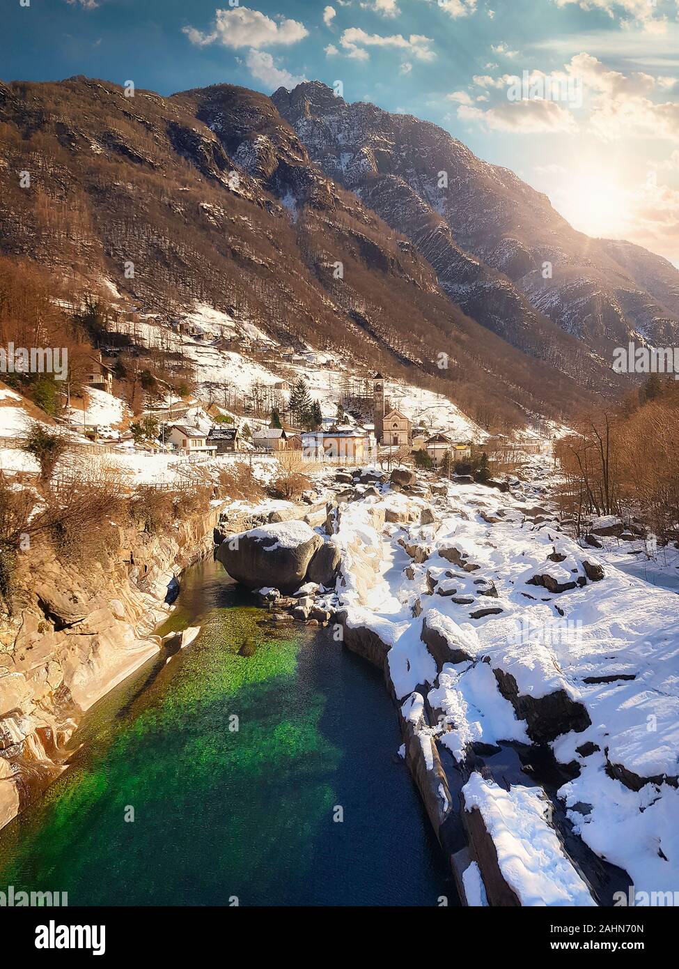Mountain alpine village christmas hi-res stock photography and images ...