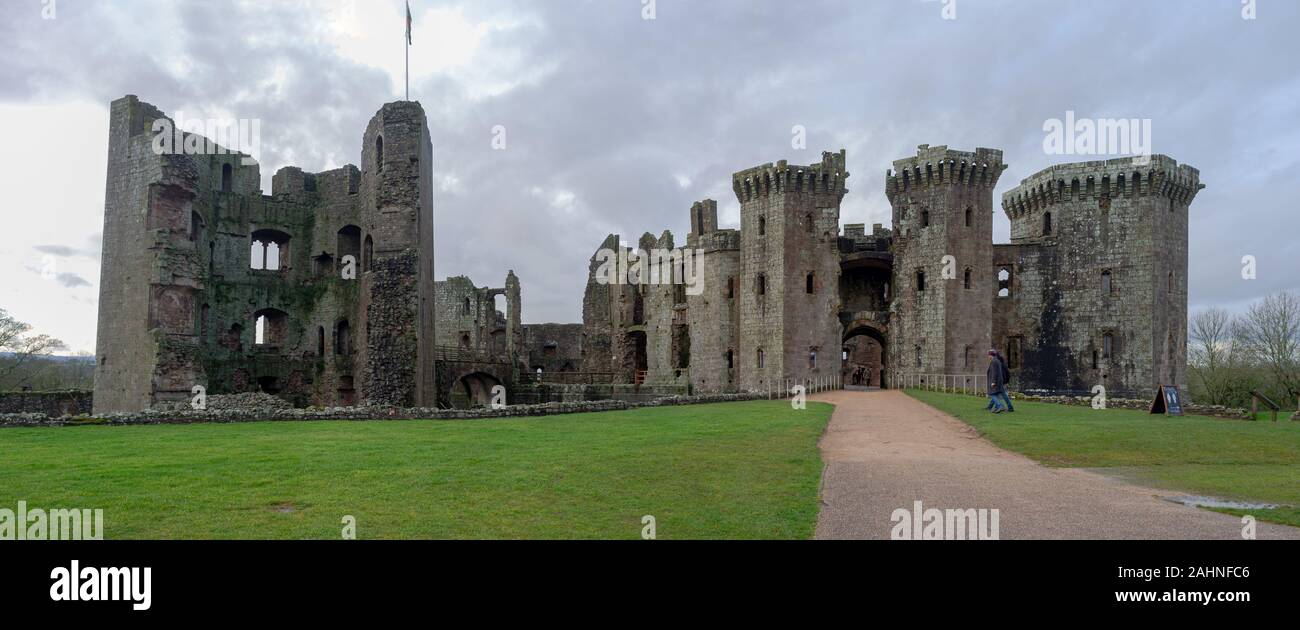 15th centruy castle hi-res stock photography and images - Alamy