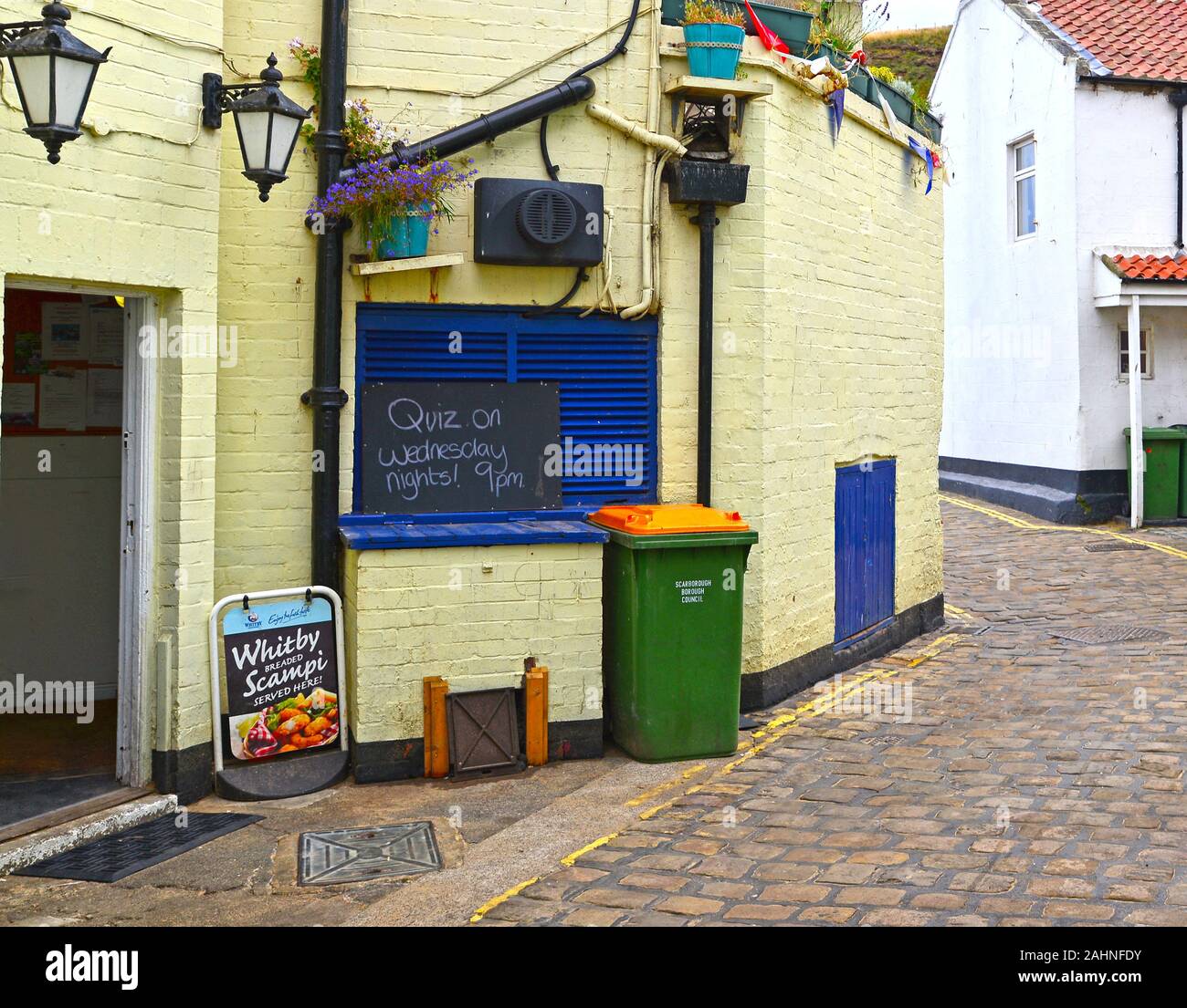 Pub notice board hi-res stock photography and images - Alamy