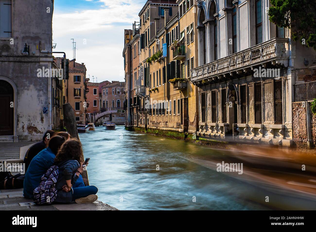 Venice, the city of love calls to disappear sinking into the lagoon ...
