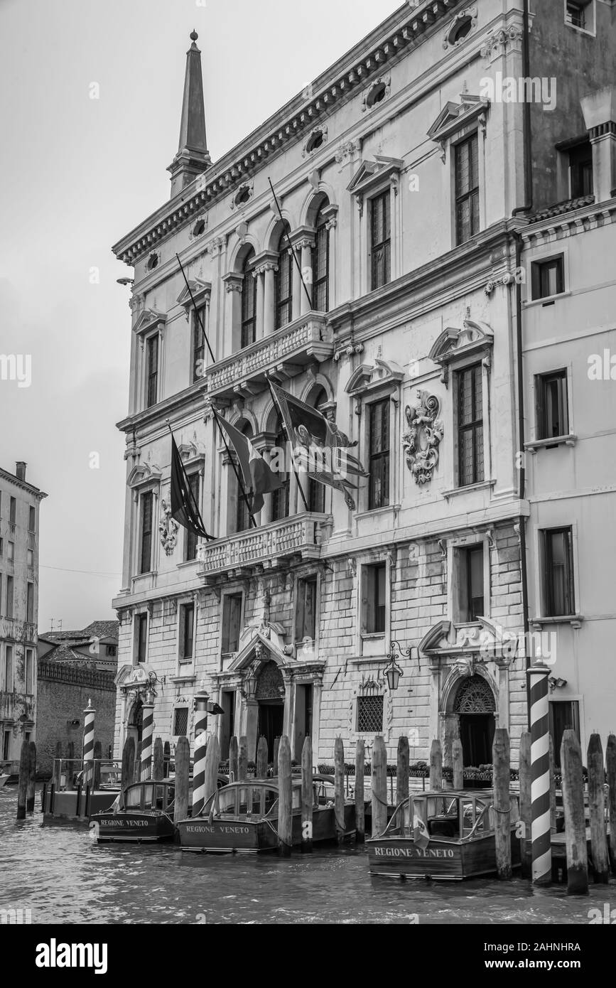 Lagoon sunset venice veneto Black and White Stock Photos & Images - Alamy