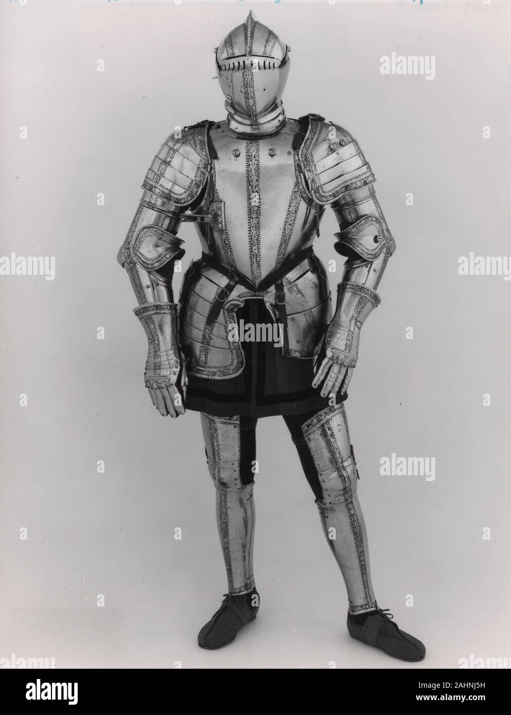 Field armor hi-res stock photography and images - Alamy