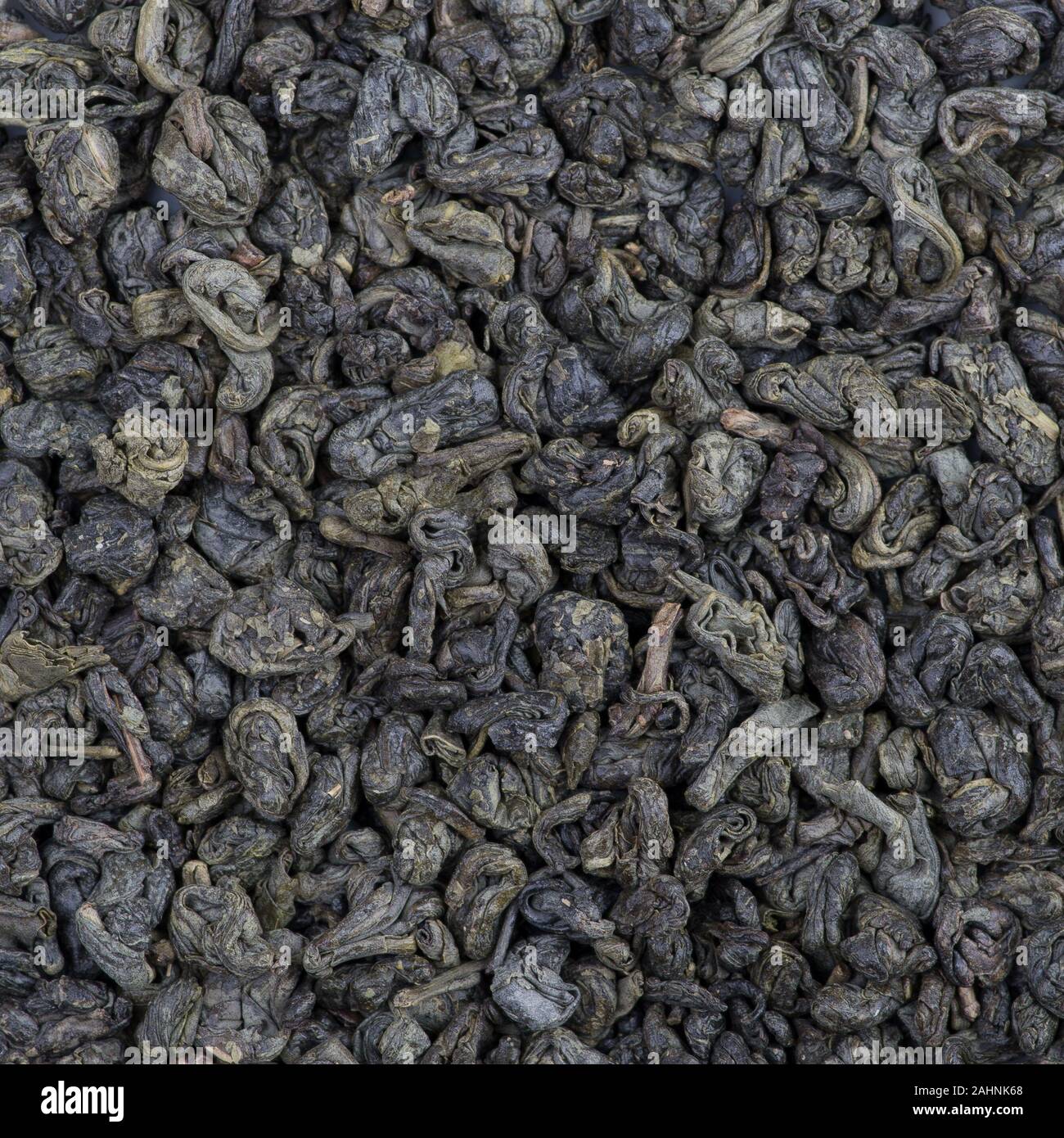 Gunpowder green tea Stock Photo - Alamy