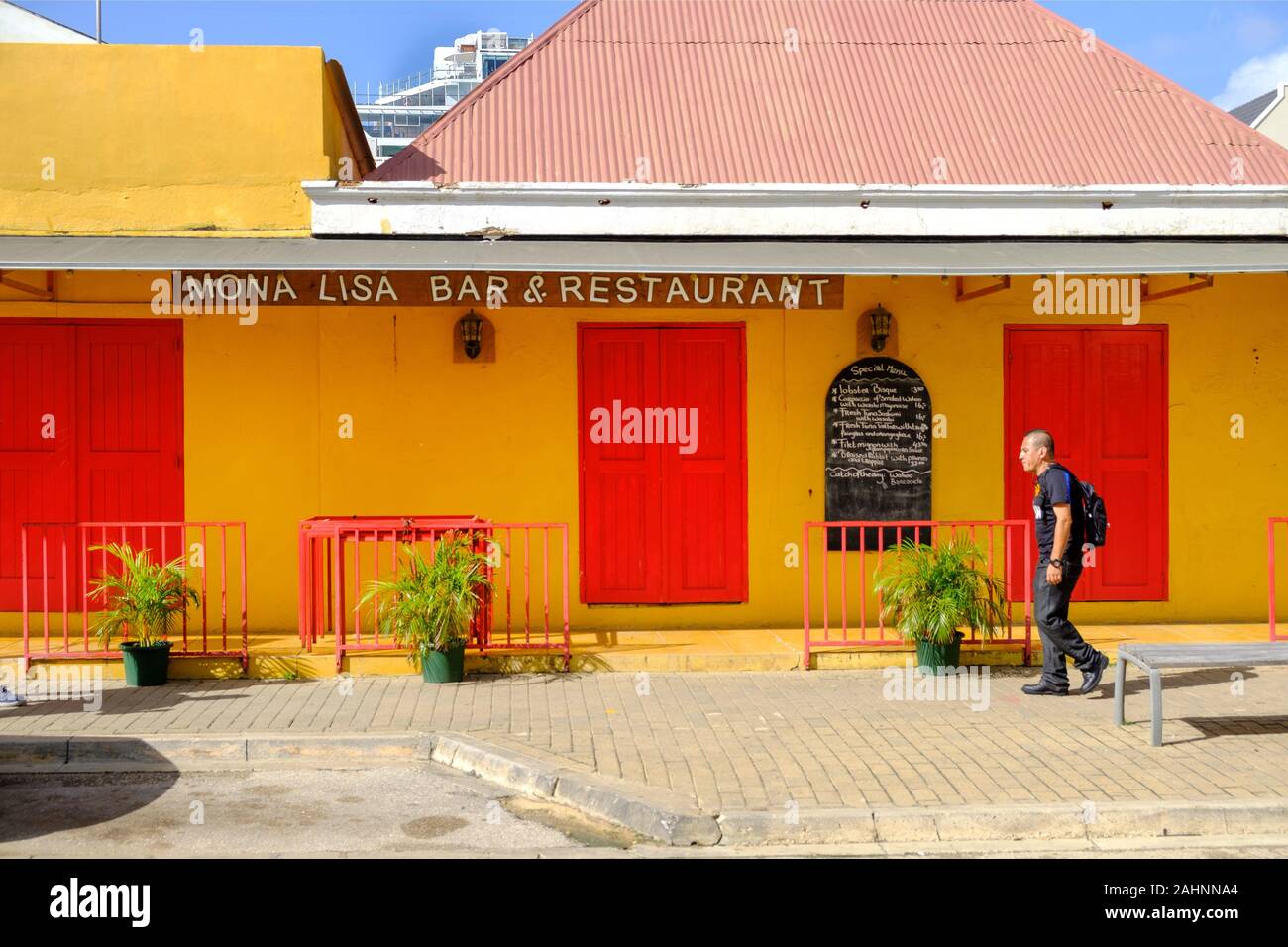 Mons lisa bar hi-res stock photography and images - Alamy