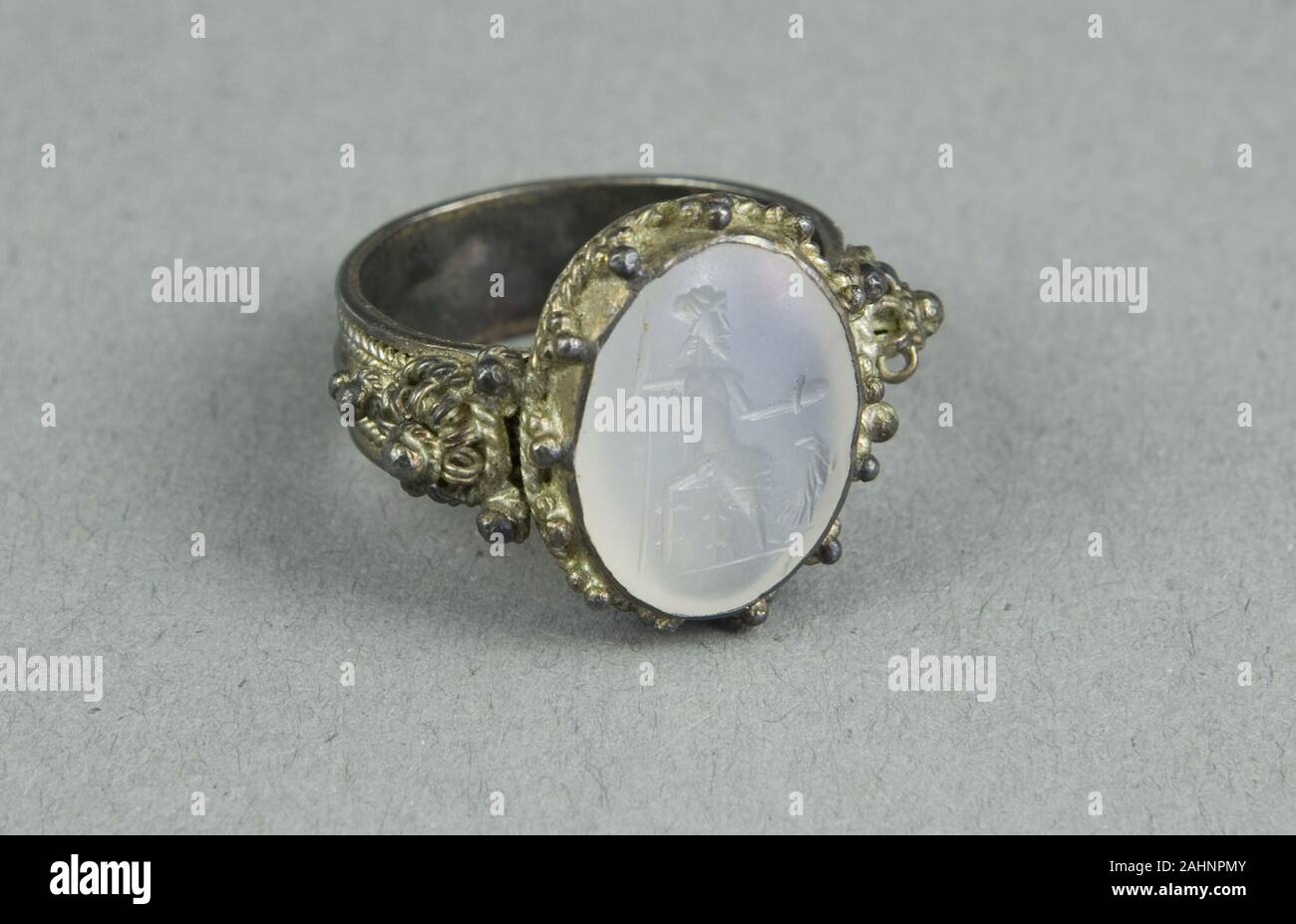 Ancient Roman. Finger Ring with Intaglio Depicting Zeus. 1 AD–200 AD ...