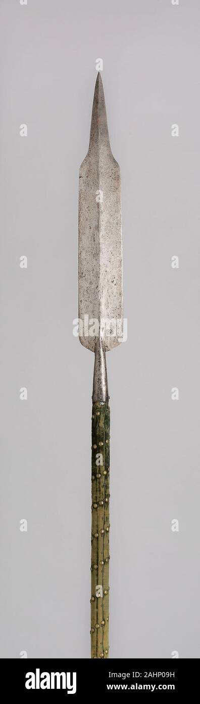 Glaive not sword not people hi-res stock photography and images - Alamy