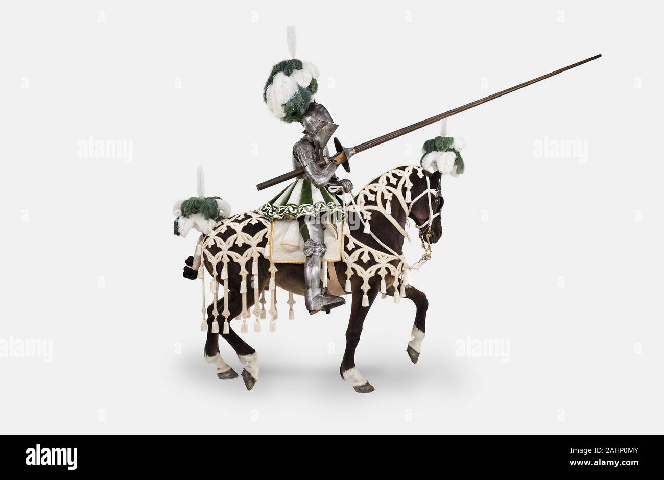 Jousting armor hi-res stock photography and images - Alamy