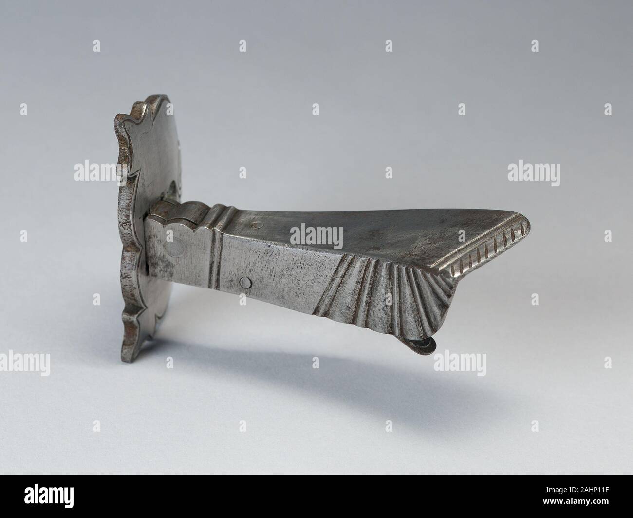 Folding lance rest hi-res stock photography and images - Alamy
