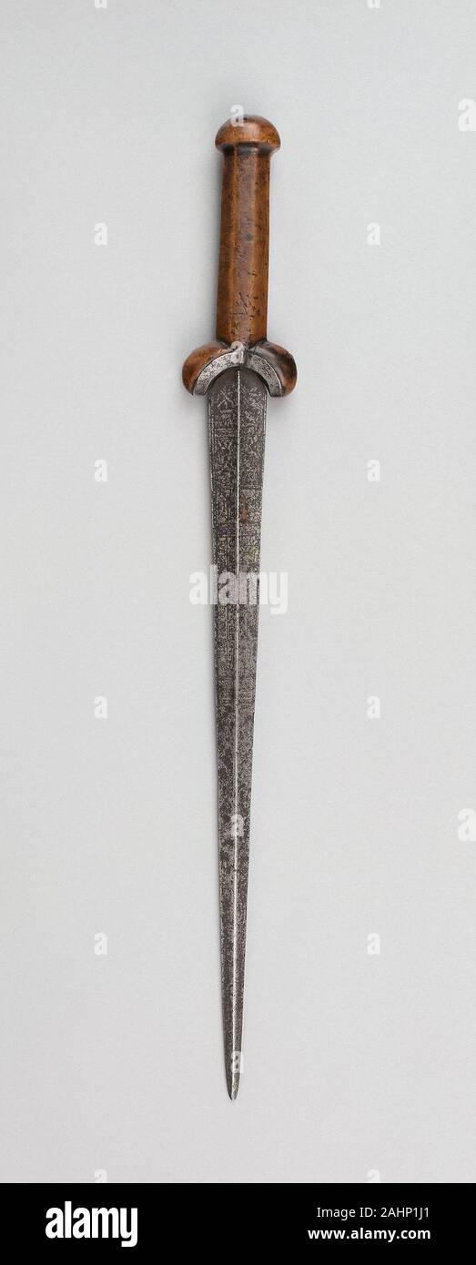 Dagger of copper hi-res stock photography and images - Alamy