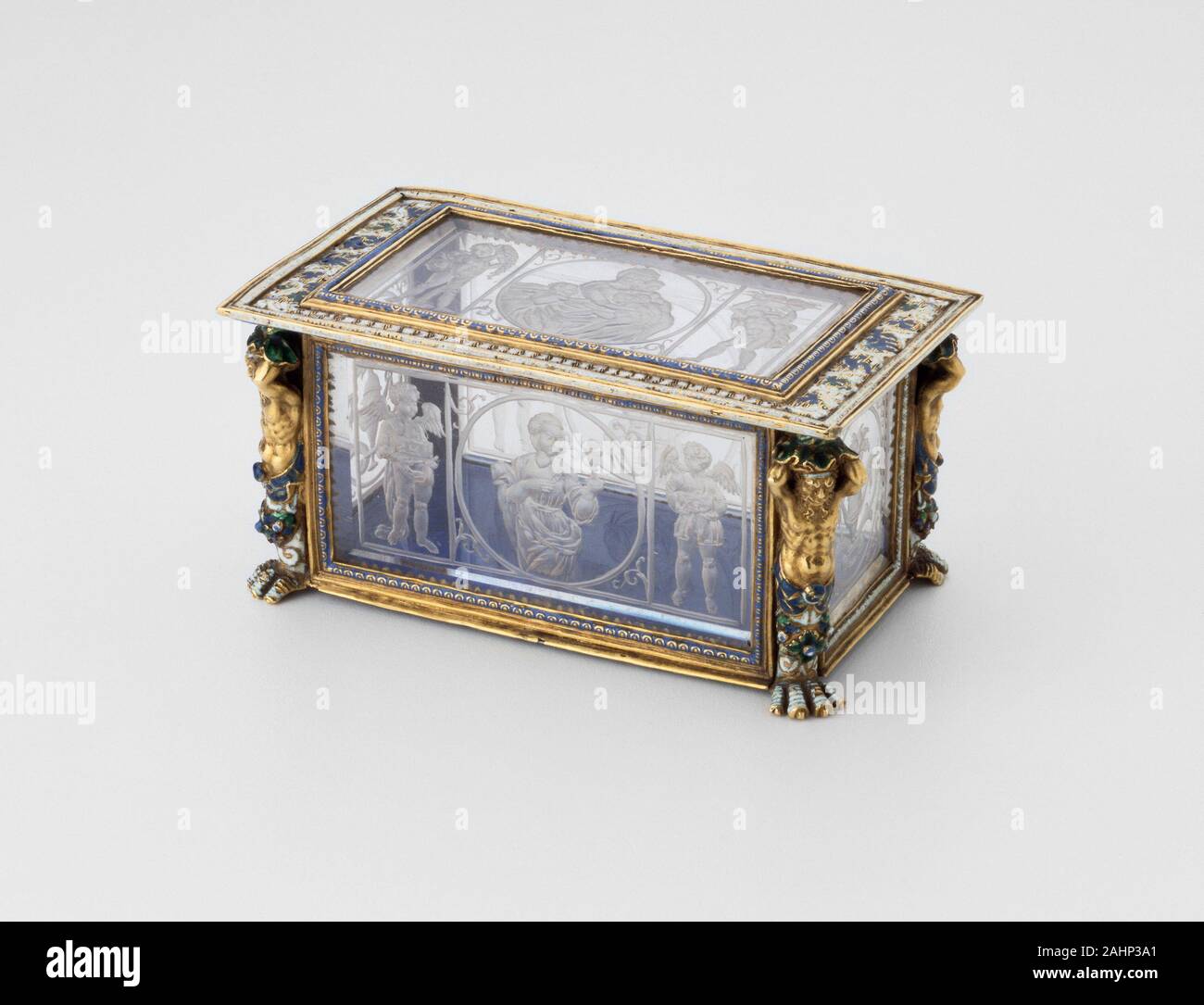 Gold enamel and crystal hi-res stock photography and images - Alamy