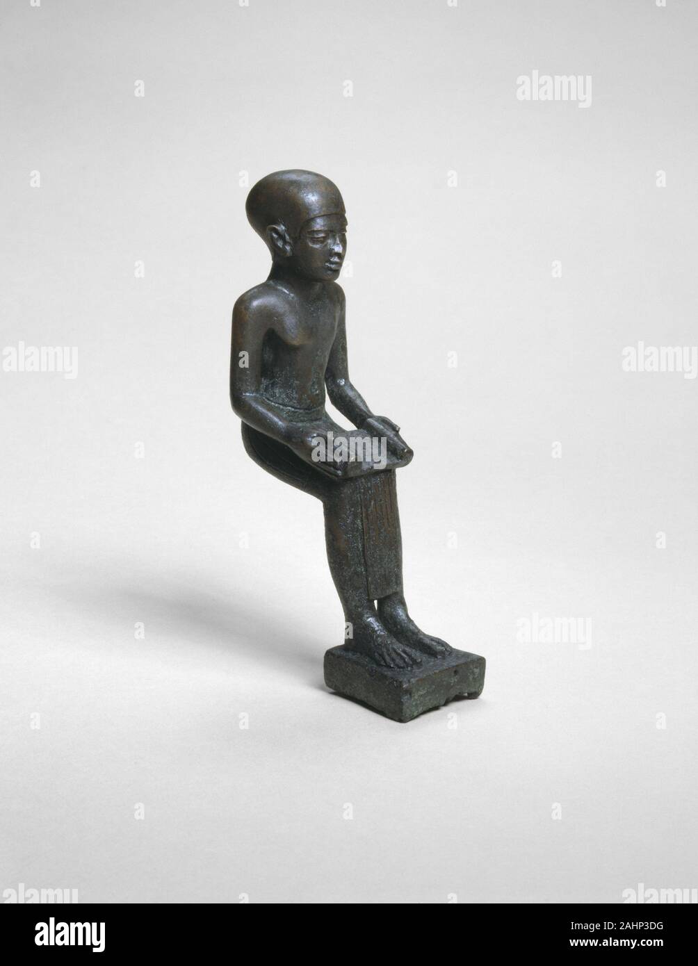 Egyptian god imhotep hi-res stock photography and images - Alamy