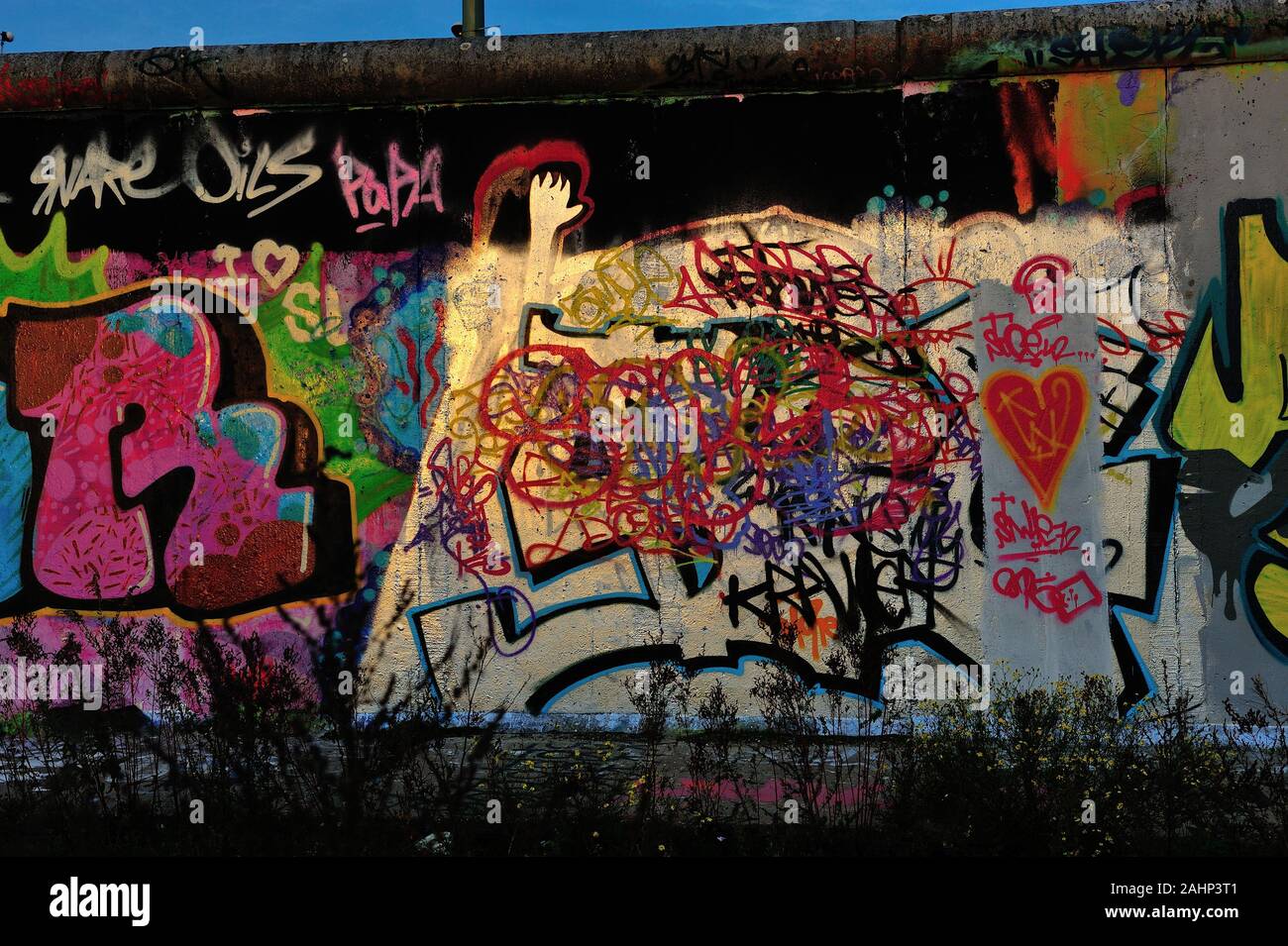 berlin, berlin sights, wall, bright, cold war, colorful, colorful ...