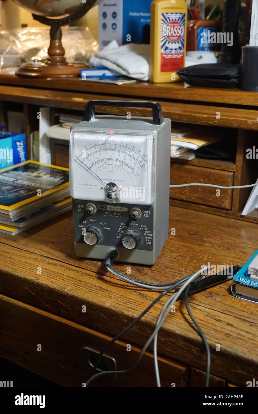 Heathkit IM-11 VTVM Stock Photo - Alamy