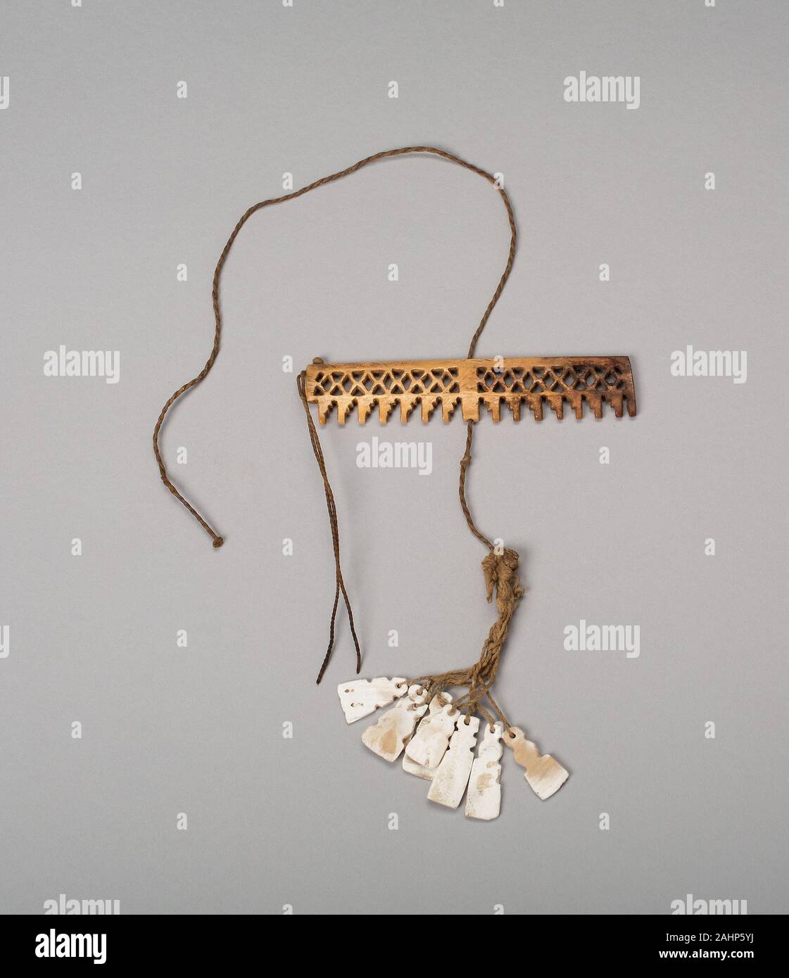 Bone and string hi-res stock photography and images - Alamy