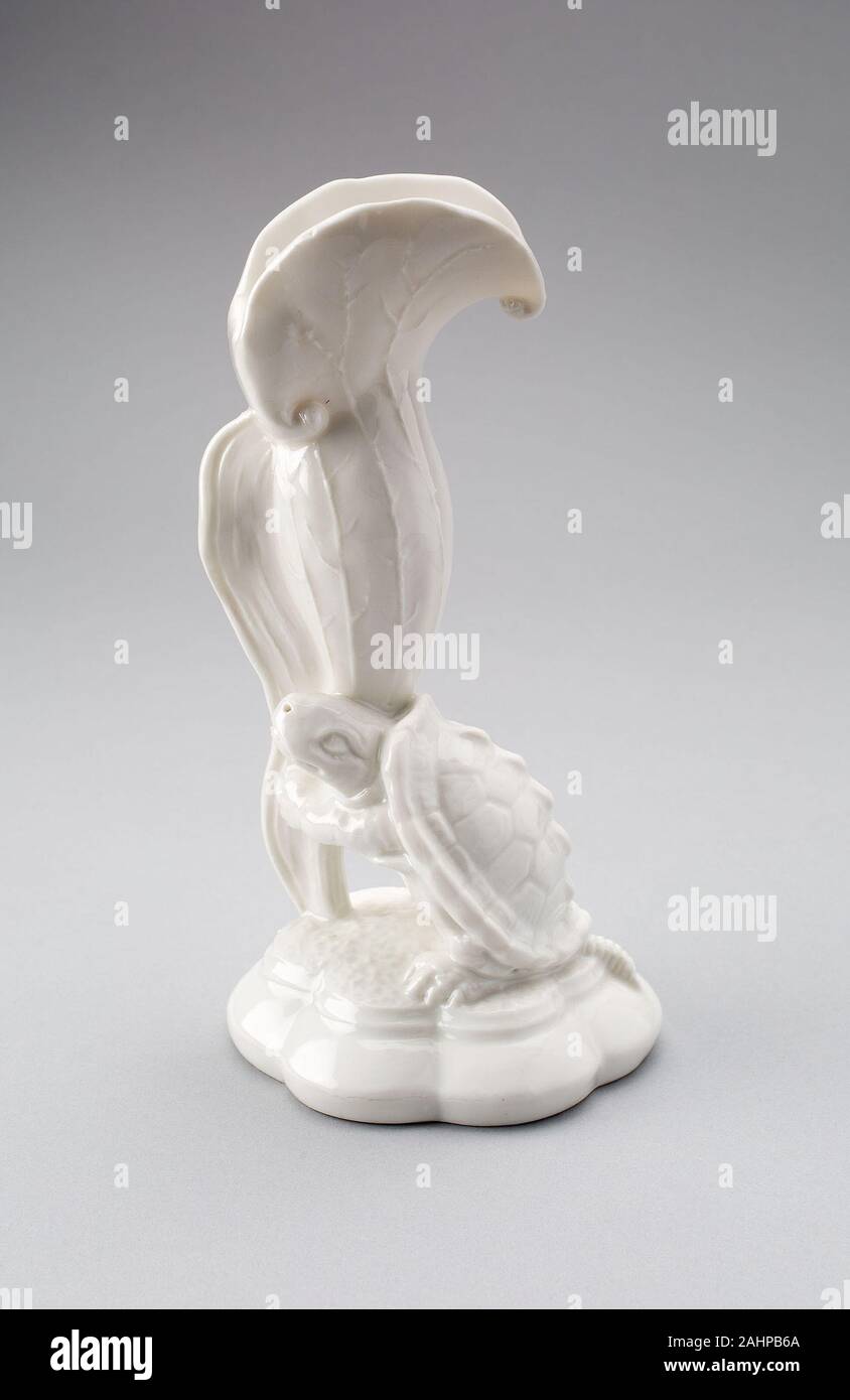 Porcelain works hi-res stock photography and images - Alamy