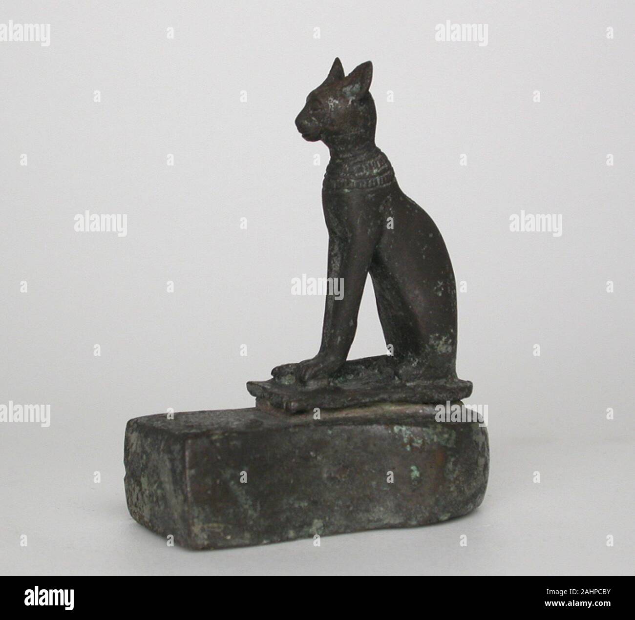 Ancient Egyptian. Statuette of a Cat. 600 BC. Egypt. Bronze Stock Photo ...