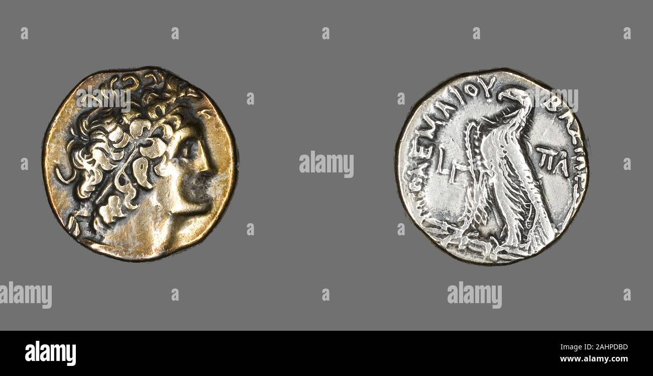 Greek profile image hi-res stock photography and images - Alamy