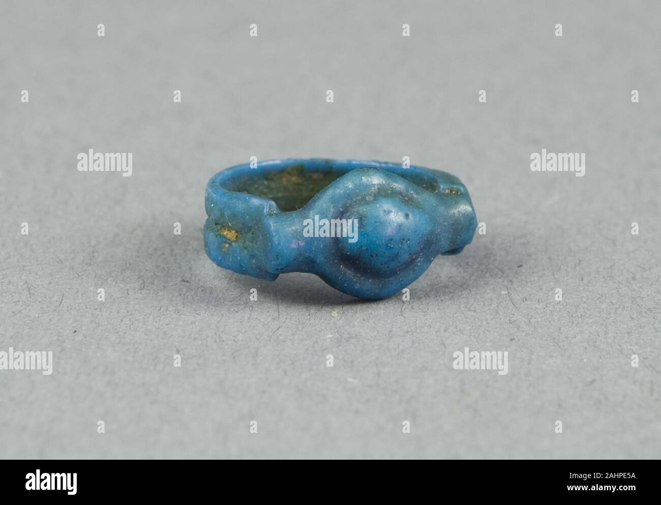 Ancient Egyptian. Ring Oval. 1350 BC. Egypt. Faience Stock Photo - Alamy