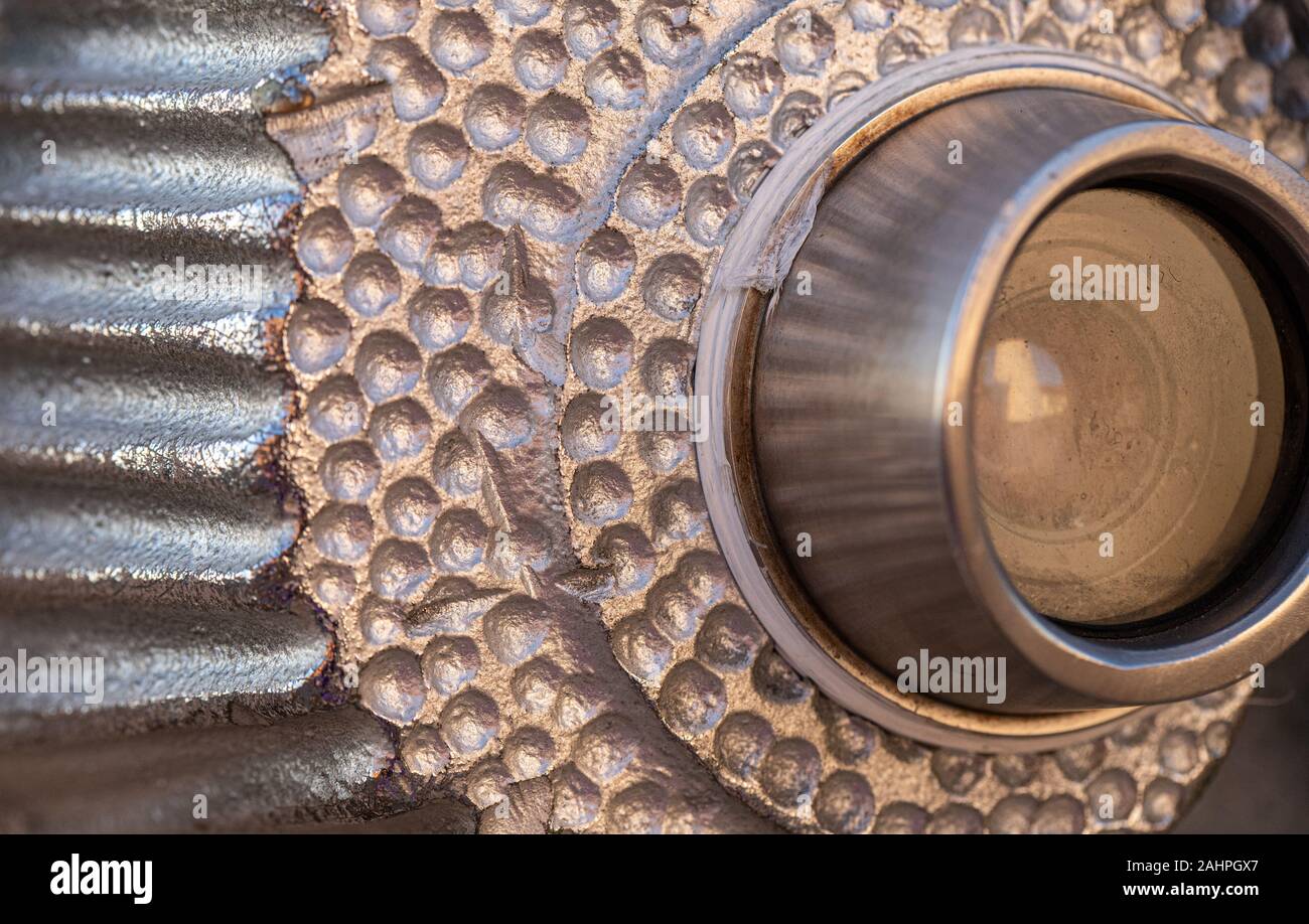 Telescope machine for viewing offshore Stock Photo - Alamy