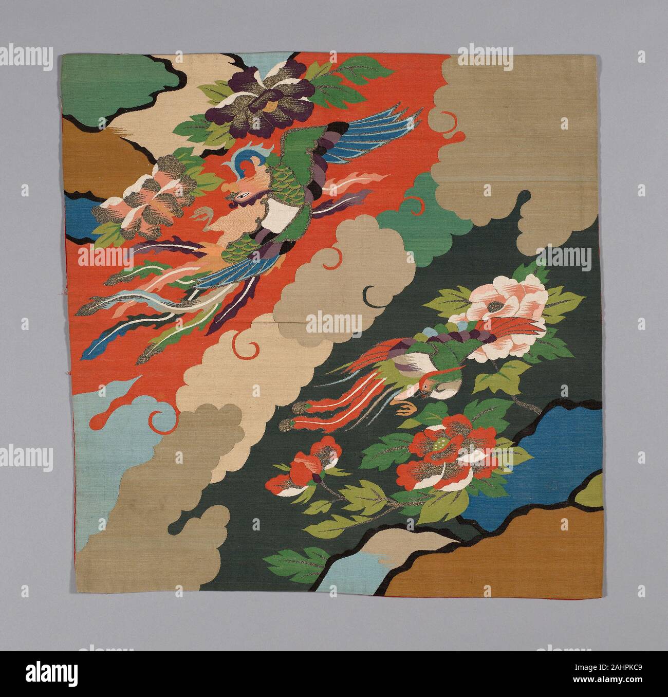 Uchishiki (Altar Cloth). 1801–1825. Japan. Silk and gold-leaf-over ...