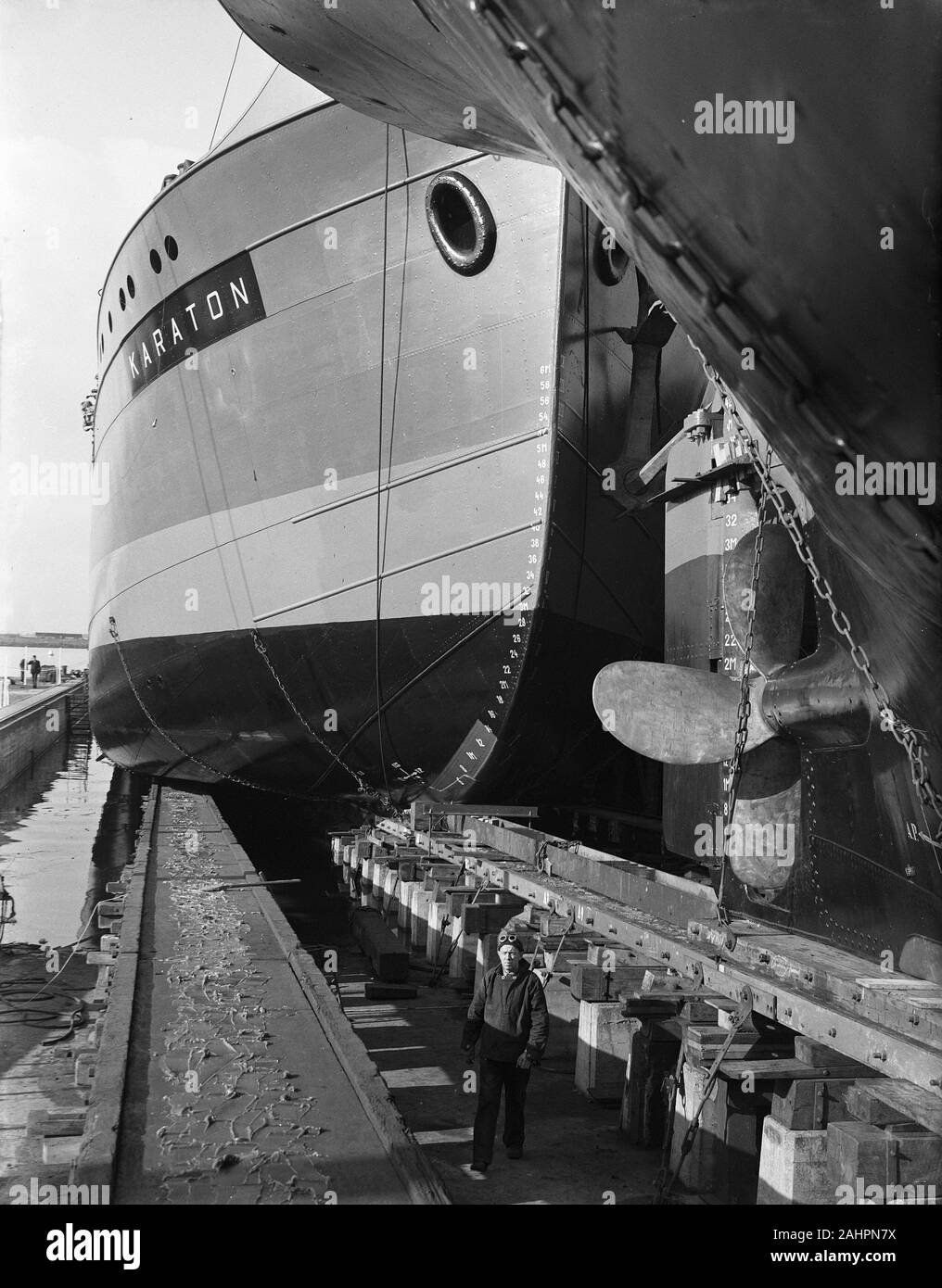 Two dutch ships Black and White Stock Photos & Images - Alamy