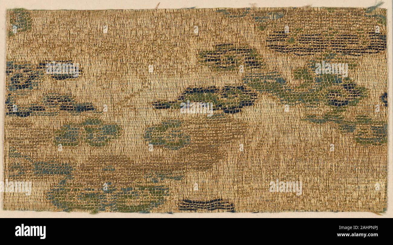 Plain compound satin silk gilt paper hi-res stock photography and ...