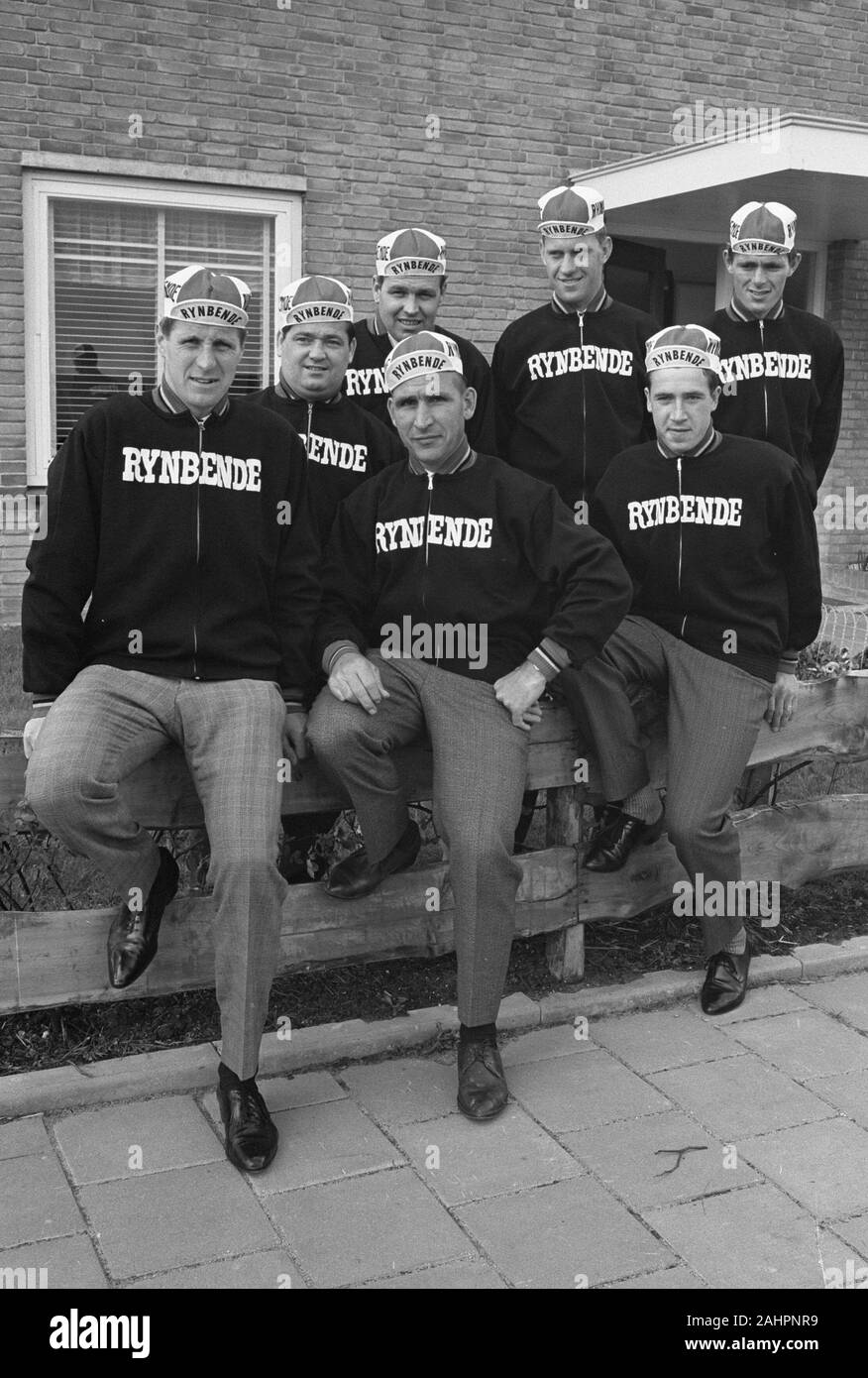 Est 1963 Black and White Stock Photos & Images - Alamy