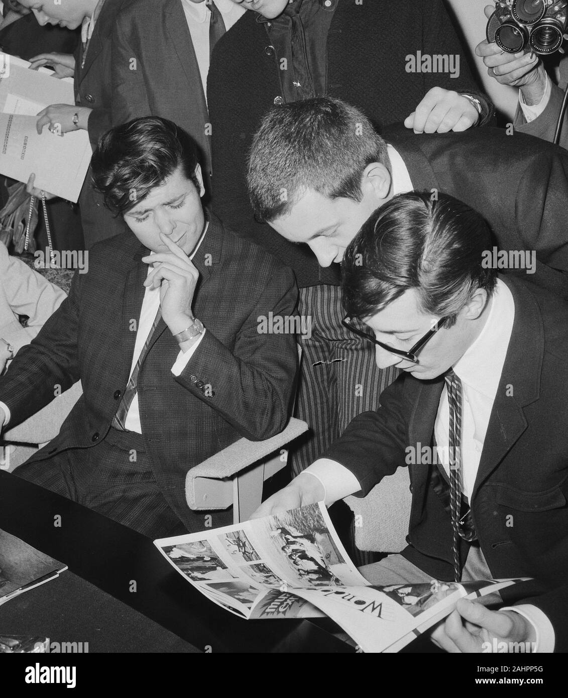 Richard holland hi-res stock photography and images - Alamy