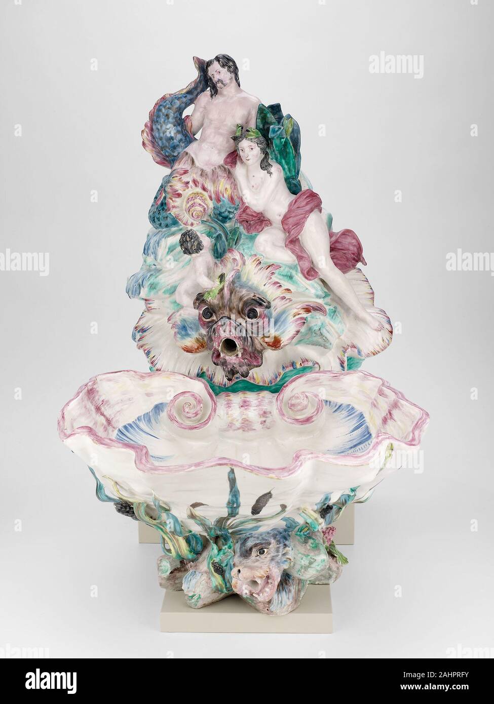 Mythological sea creature hi-res stock photography and images - Alamy